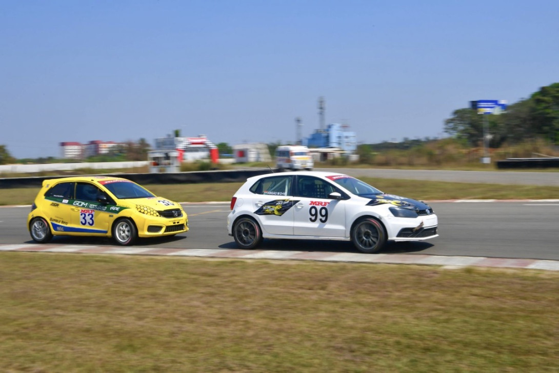 2024 - MRF MMSC FMSCI Indian National Car Racing Championship - Images ...